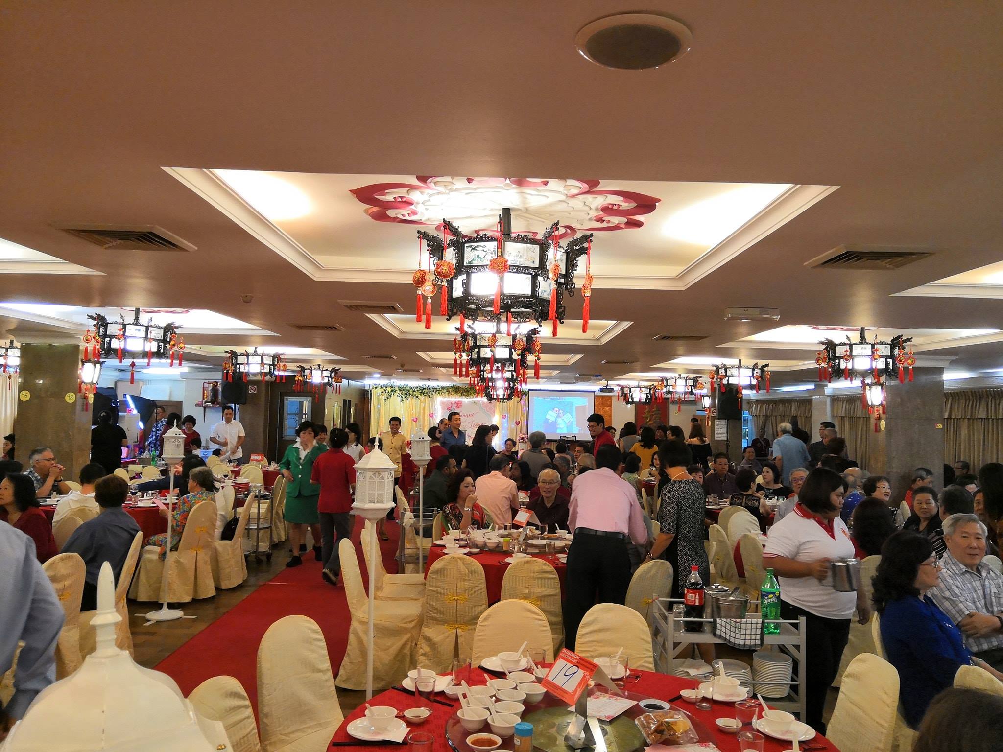 Pusing Public Seafood Restaurant, Ipoh (民眾酒家) – Wedding Research