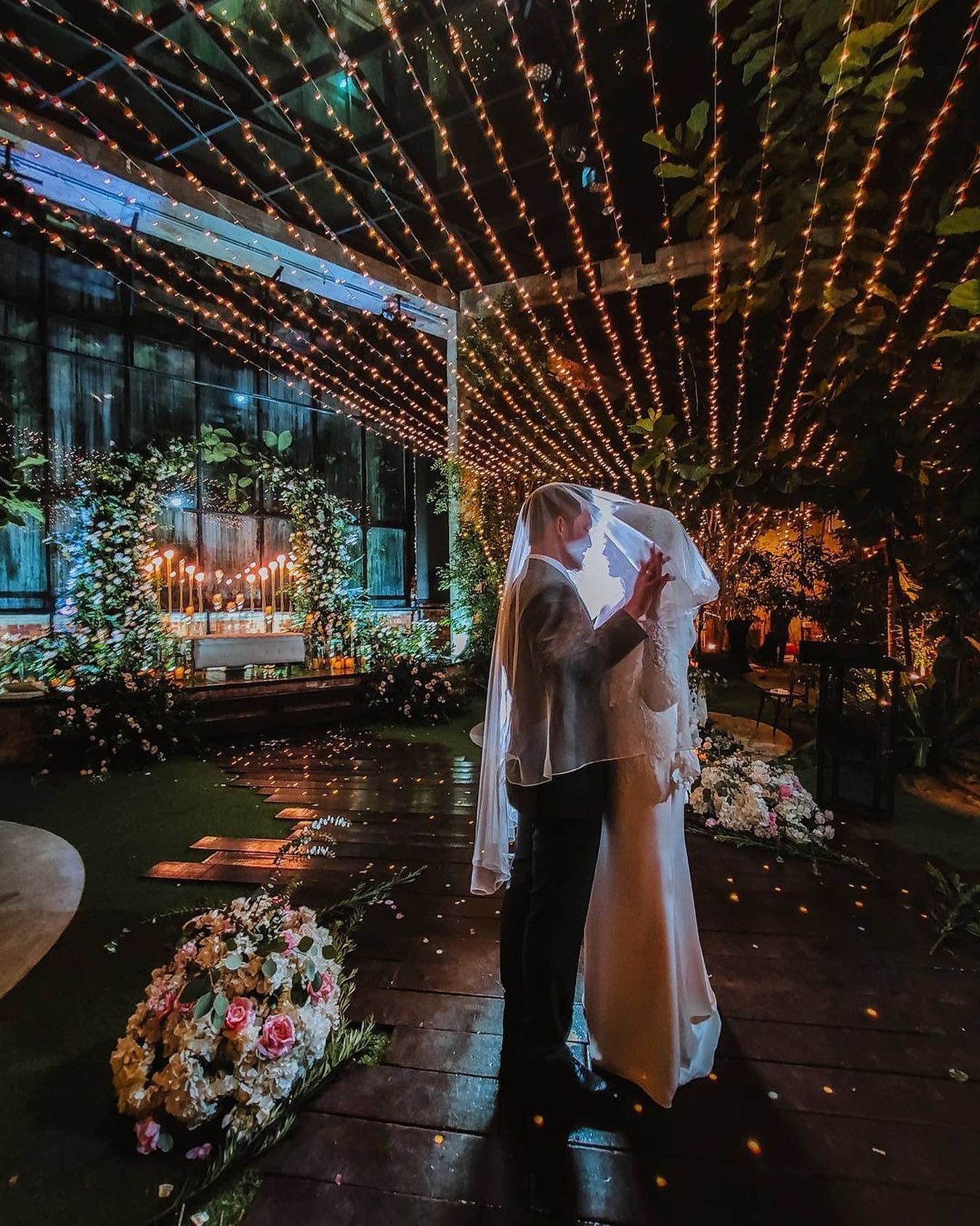 Glasshouse at Seputeh – Wedding Research